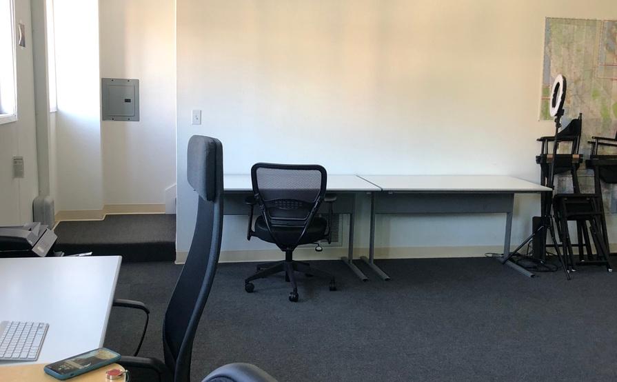 1,000 sq ft office space in Inner Sunset | Desks Near Me