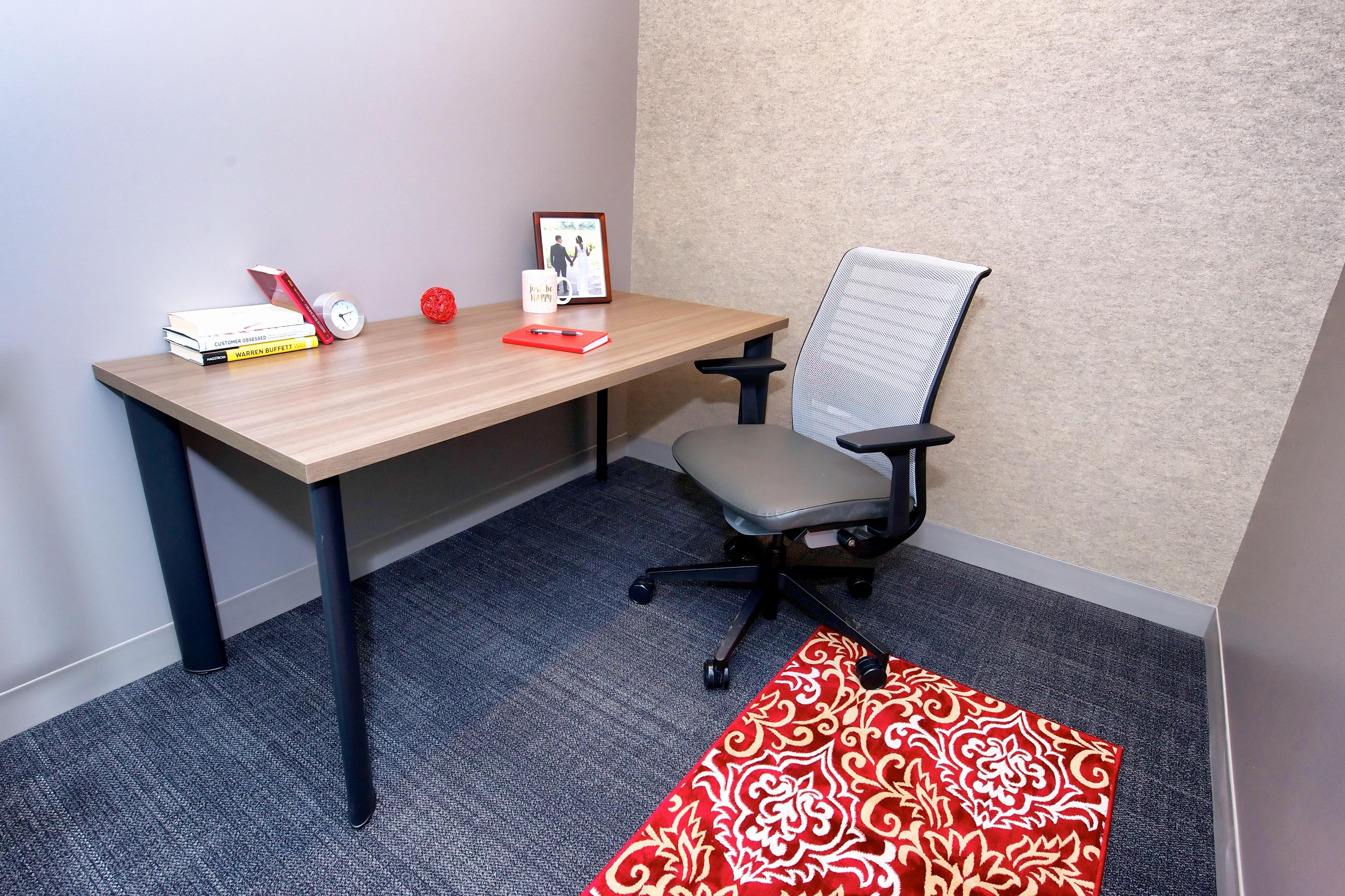 One Person Office | Desks Near Me