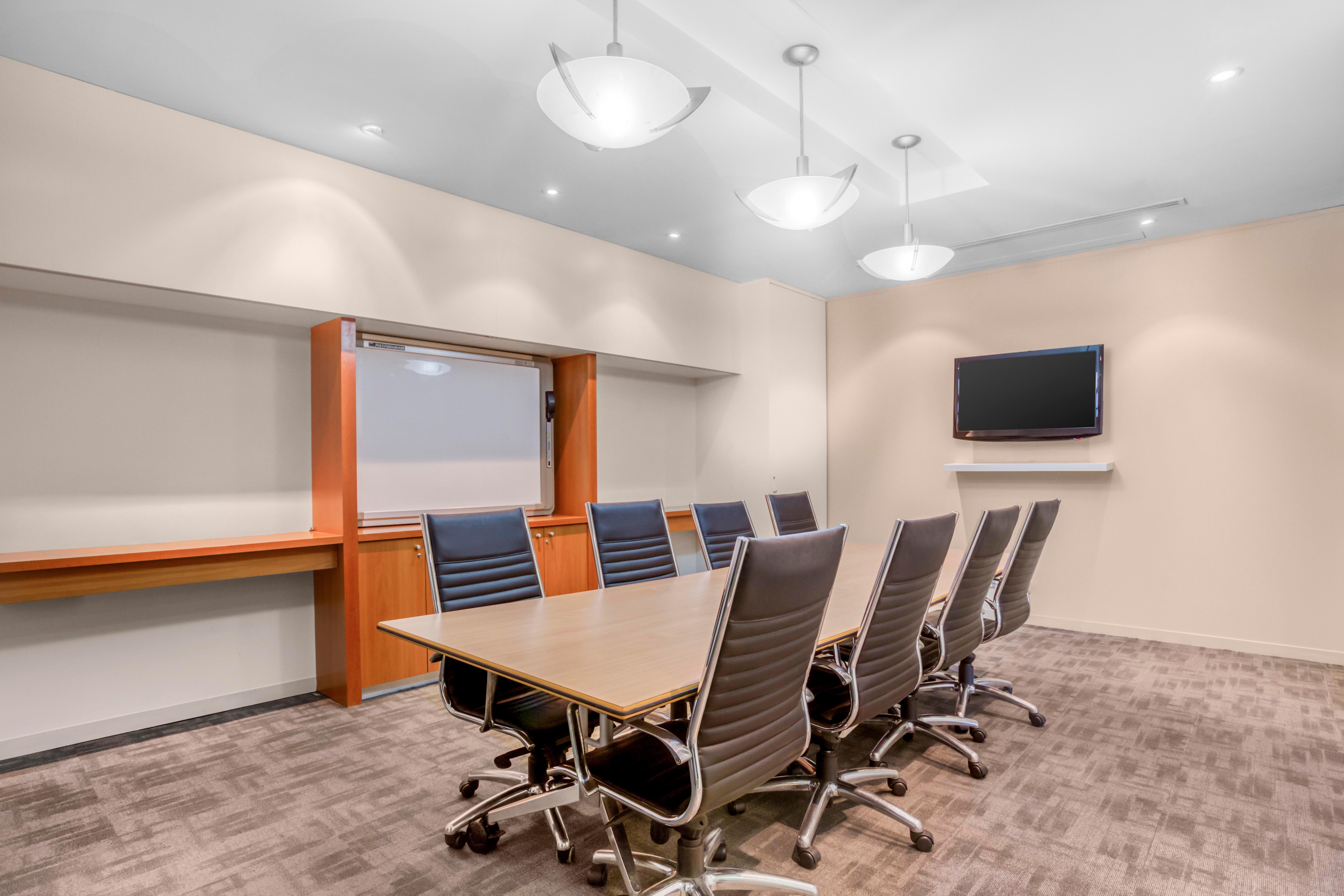 Open plan office space for 10 persons in Regus 120 Collins Street ...