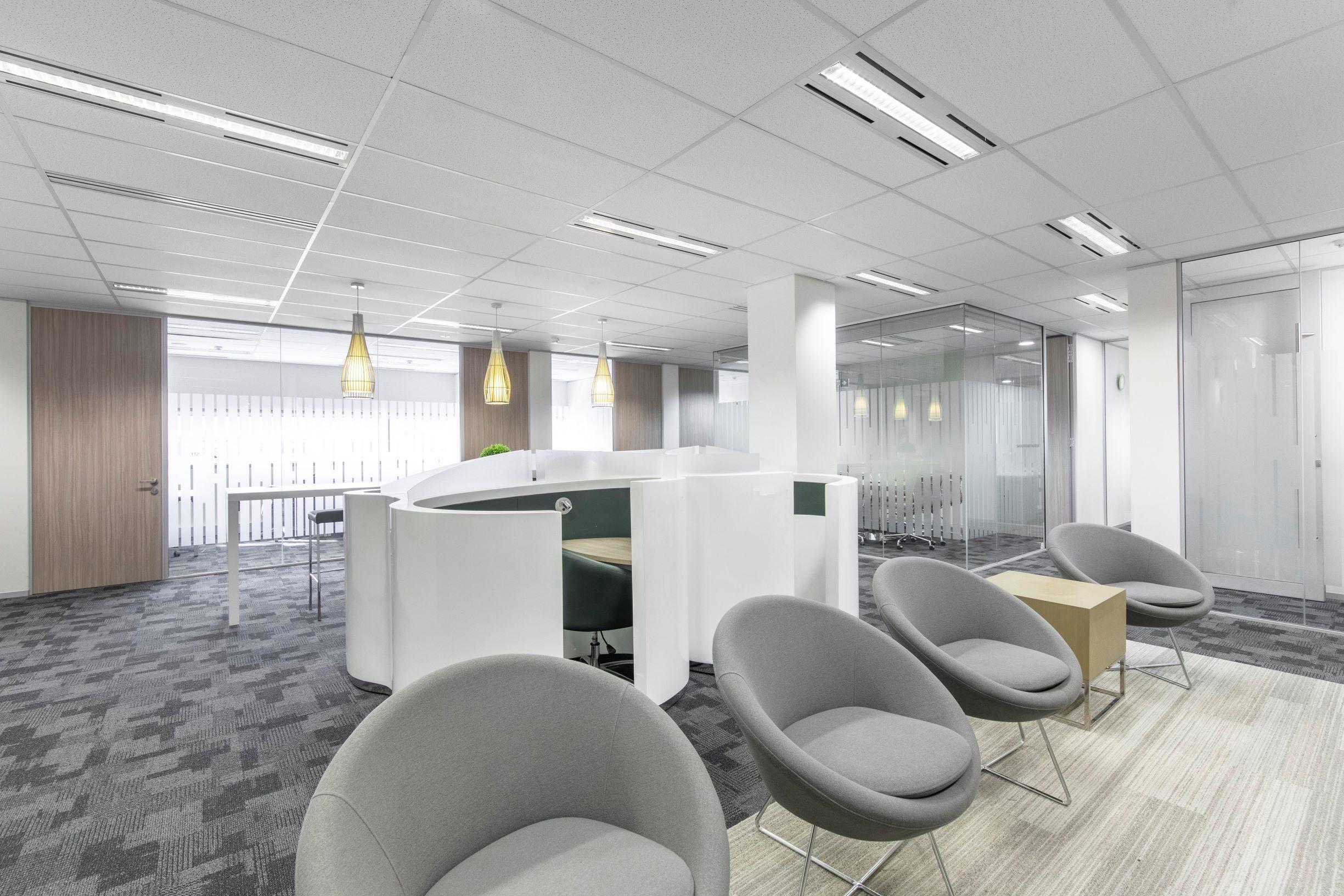 Flexible coworking memberships in Regus 100 Havelock | Desks Near Me