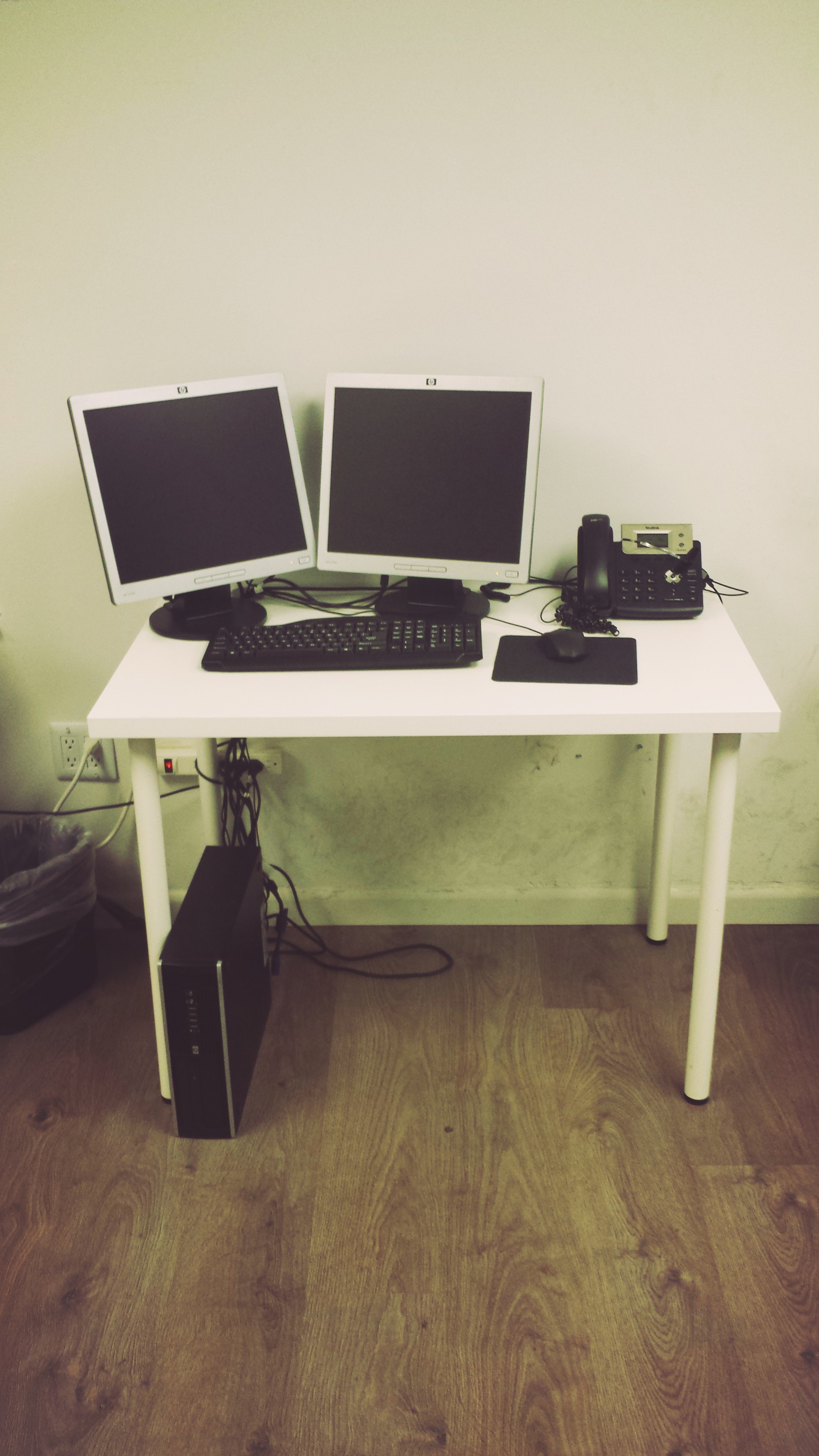 Argaman Communication USA | Desks Near Me