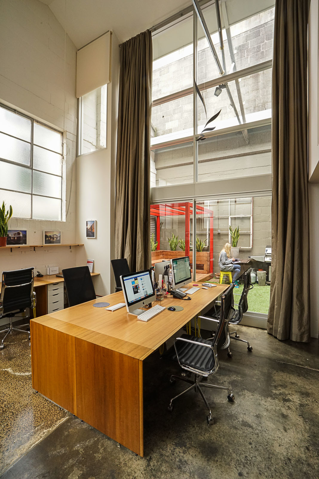 Awesome Office Space To Share Desks Near Me awesome-office-space-to-share-desks-near-me